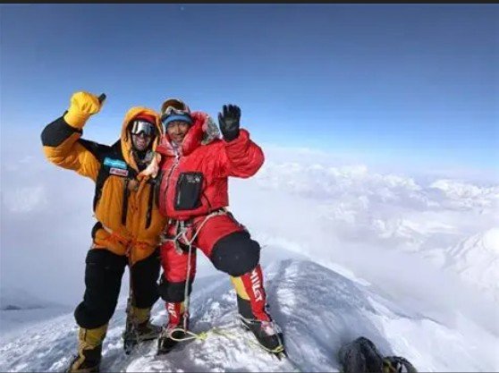 Last Living Member of First Everest Expedition Dies, Marks End of ...